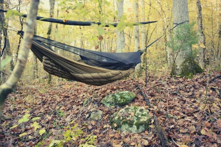 How To Sleep In A Hammock the 'Right Way' - My Open Country