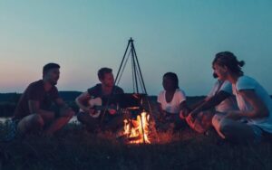 Best Campfire Songs: 25 Camping Classics for Kids and Adults - My Open ...